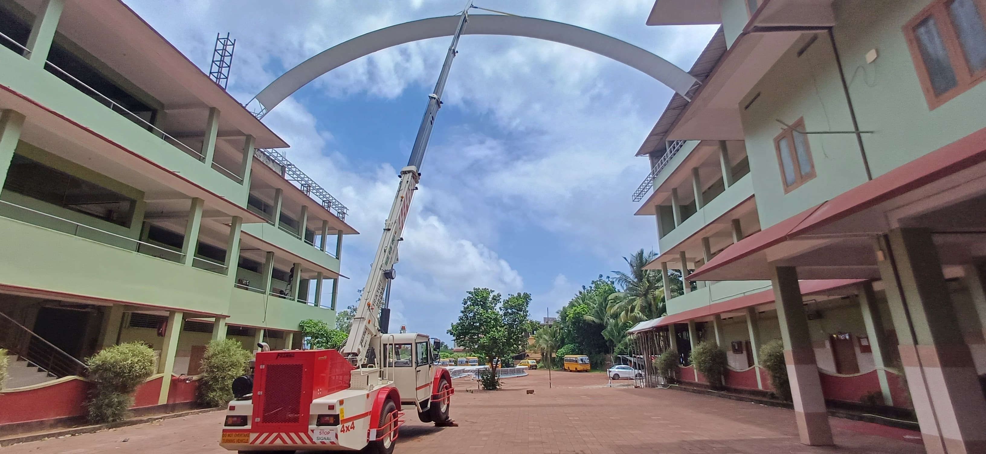 FR20 Pick and Carry Crane | Franna - A Terex Brand