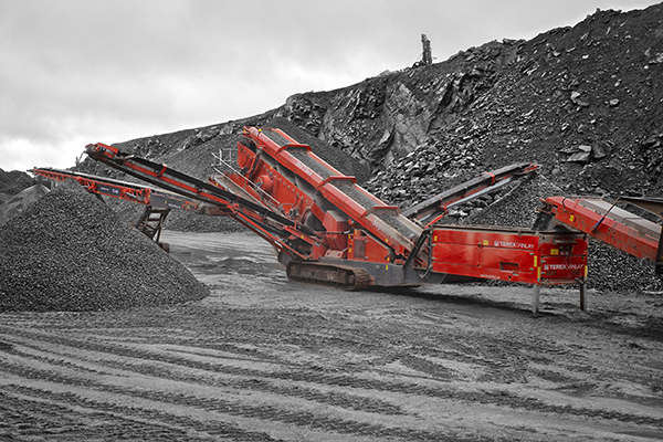 Inclined Screens | Versatile & High Capacity | Terex Finlay